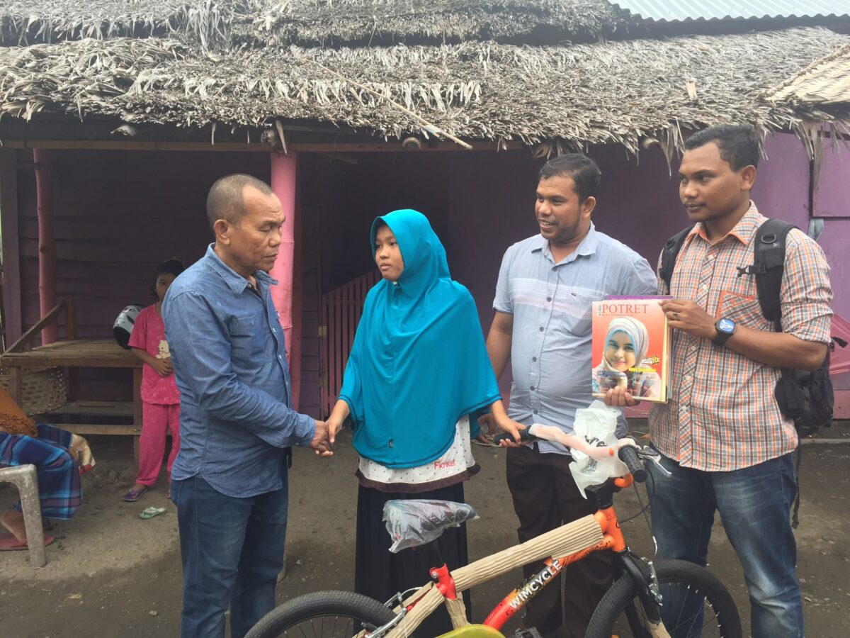 Acehherald.com - Majalah POTRET Gelar Lomba Menulis Essai Berhadiah Sepeda